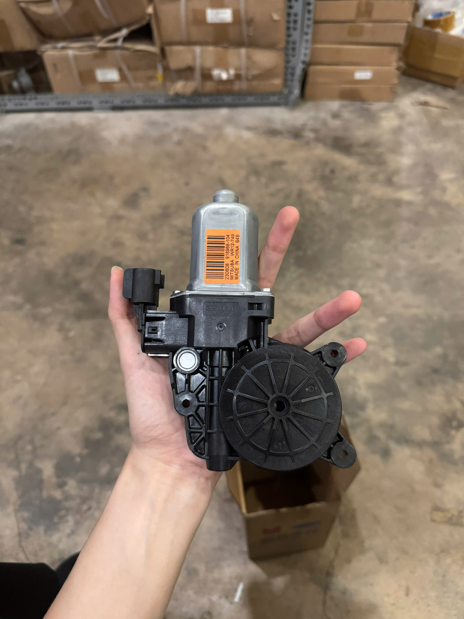 Motor nâng hạ kính